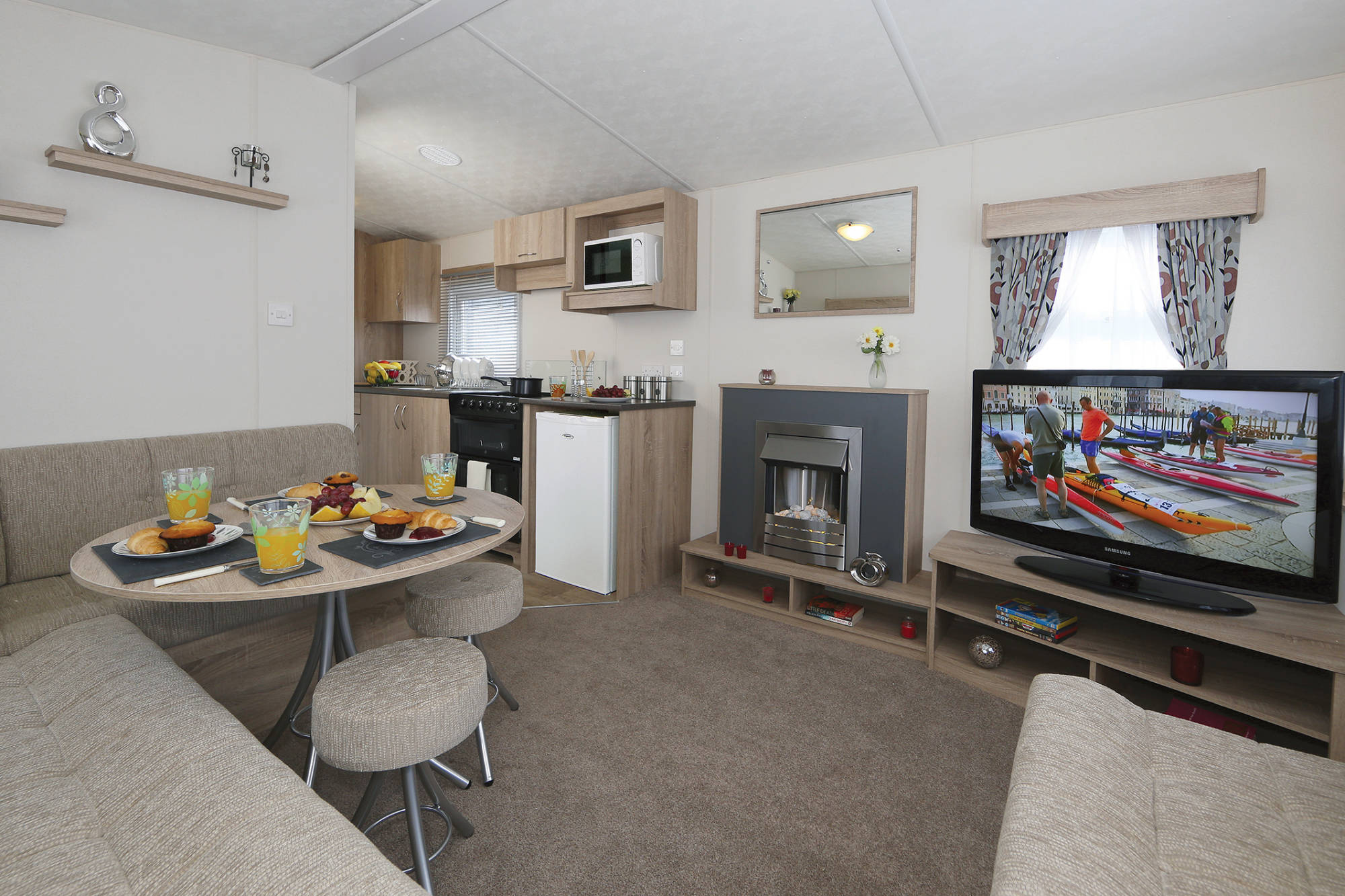 Santana Caravan - Delta Caravans, UK caravan manufacturers